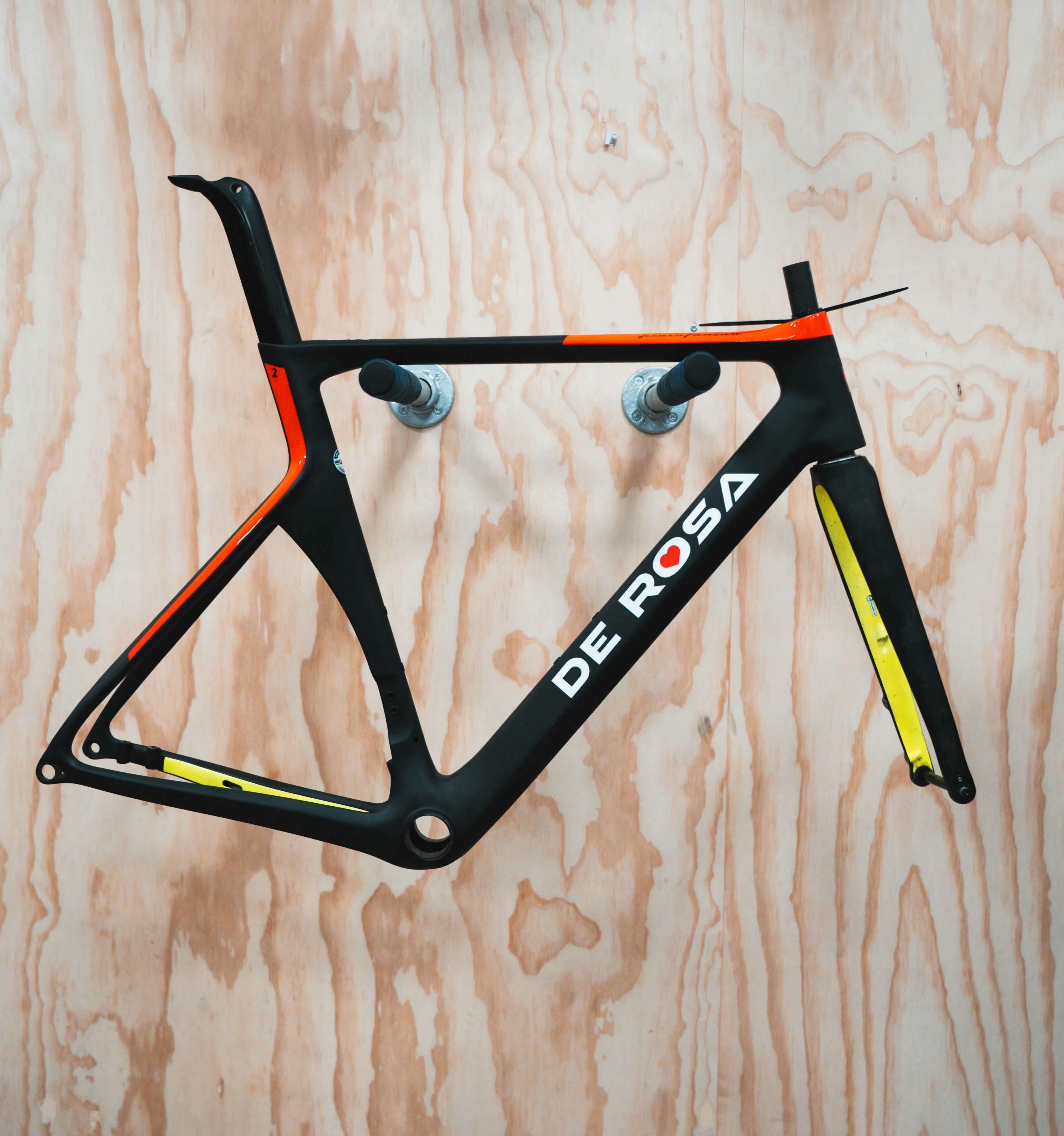 DeRosa SK Pininfarina 56 Carbon Racefiets Frame NEW – Bike Studio Pedal